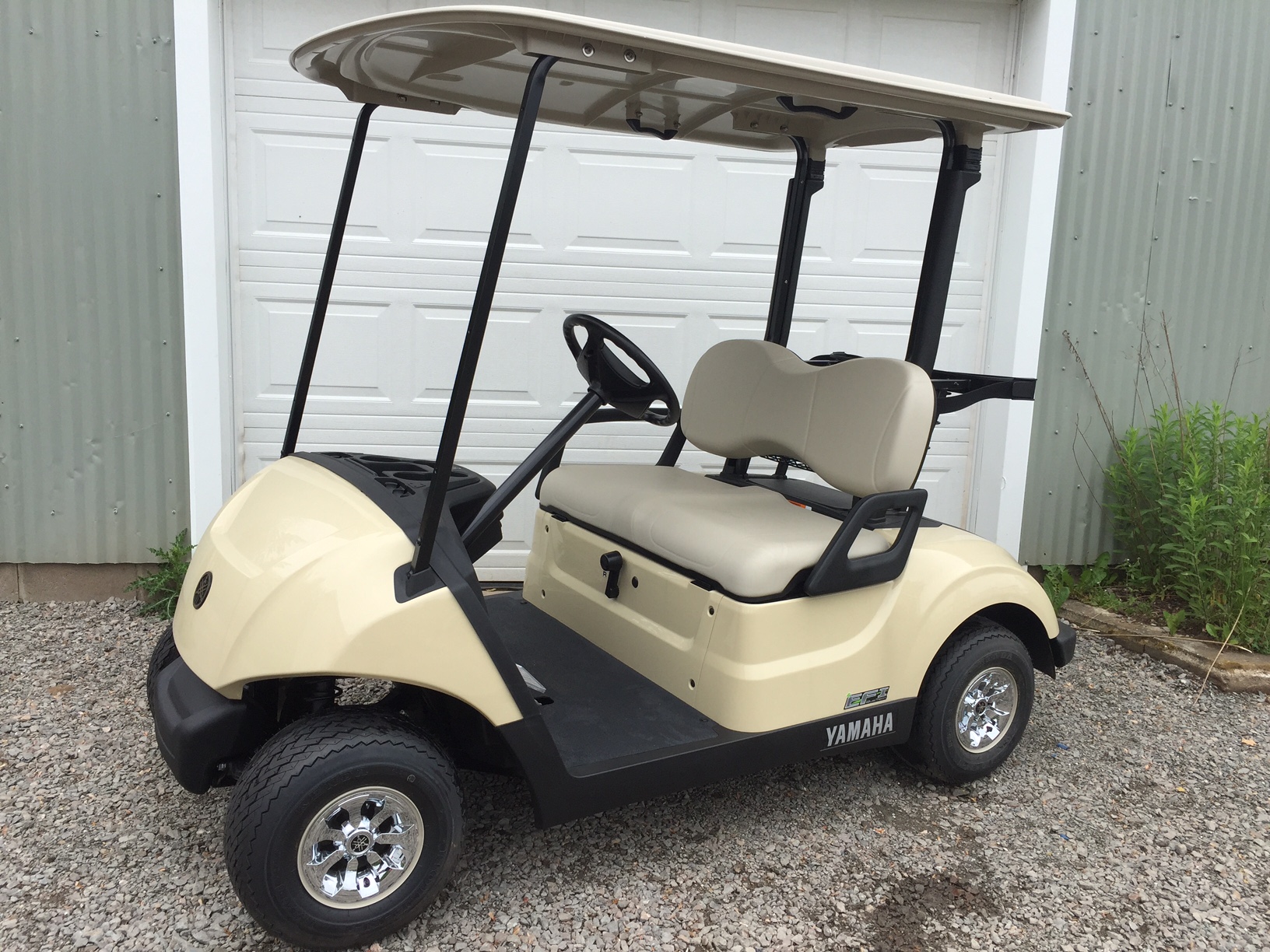 2019 YAMAHA DRIVE2 SUNSTONE (1) - Rafuse Golf Cars Inc.